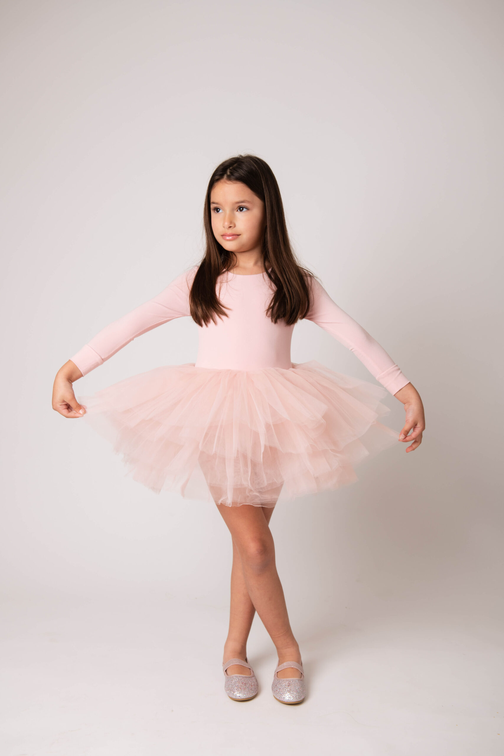 שמלות שושבינה לילדות - צפו בקולקציה שמלות לשושבינות - אורית דעבול